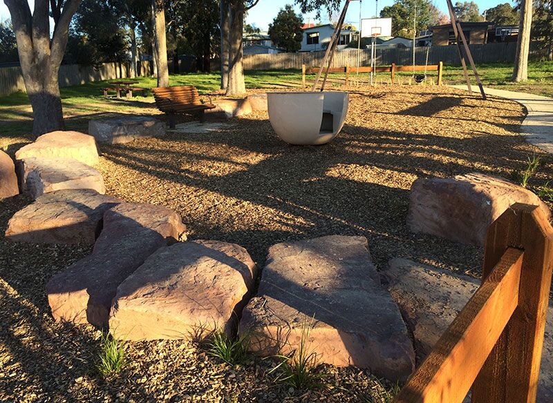 Mudstone Rocks: Natural and Distinctive Landscaping Elements